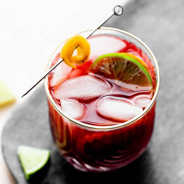 13 Relaxing Mocktails to Drink at Bedtime - Shutter + Mint